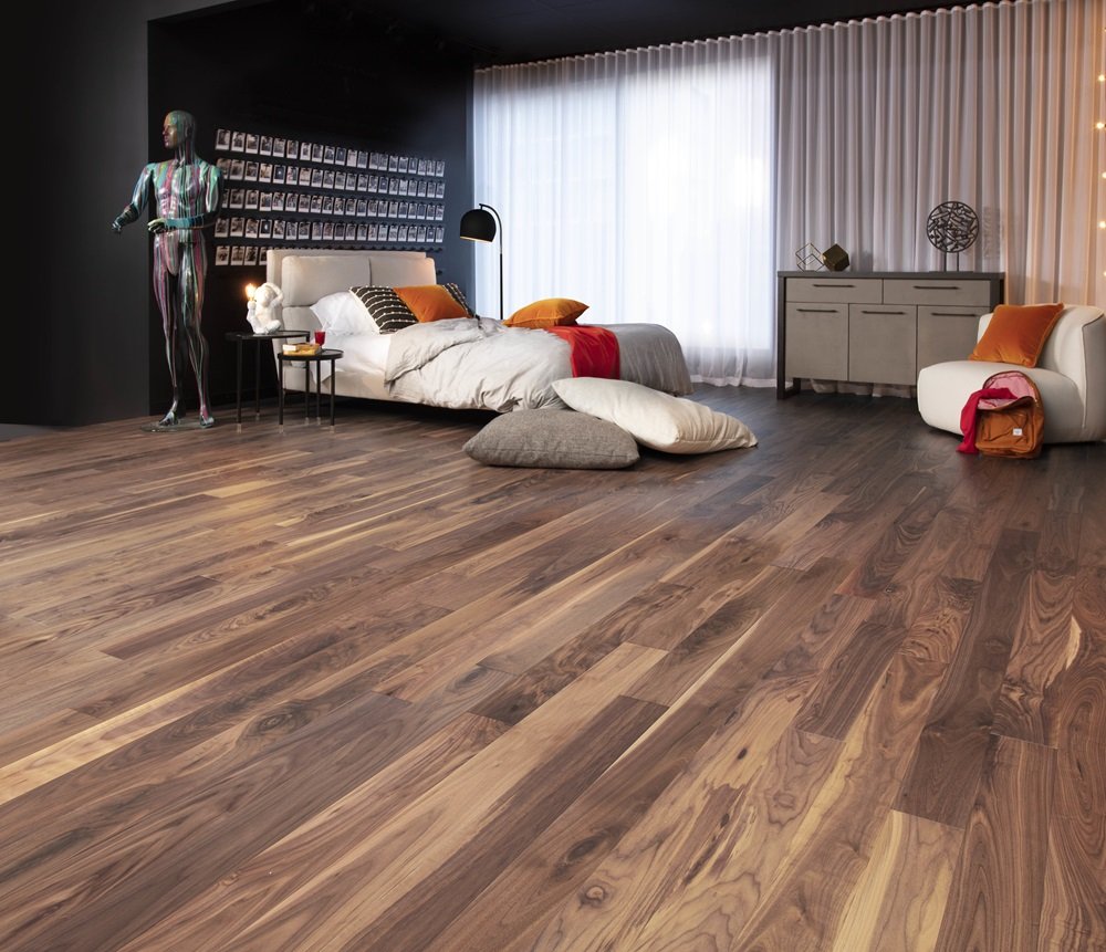 Walnut Natural Character Brushed | Flooring Store Kapriz Santa Clara